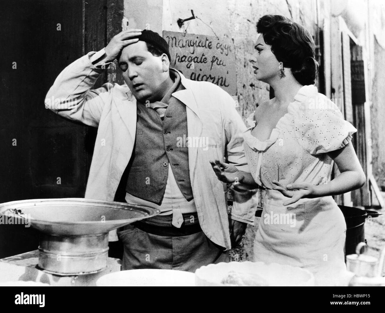 THE GOLD OF NAPLES, (aka L'ORO DI NAPOLI), Giacomo Furia, Sophia Loren ...