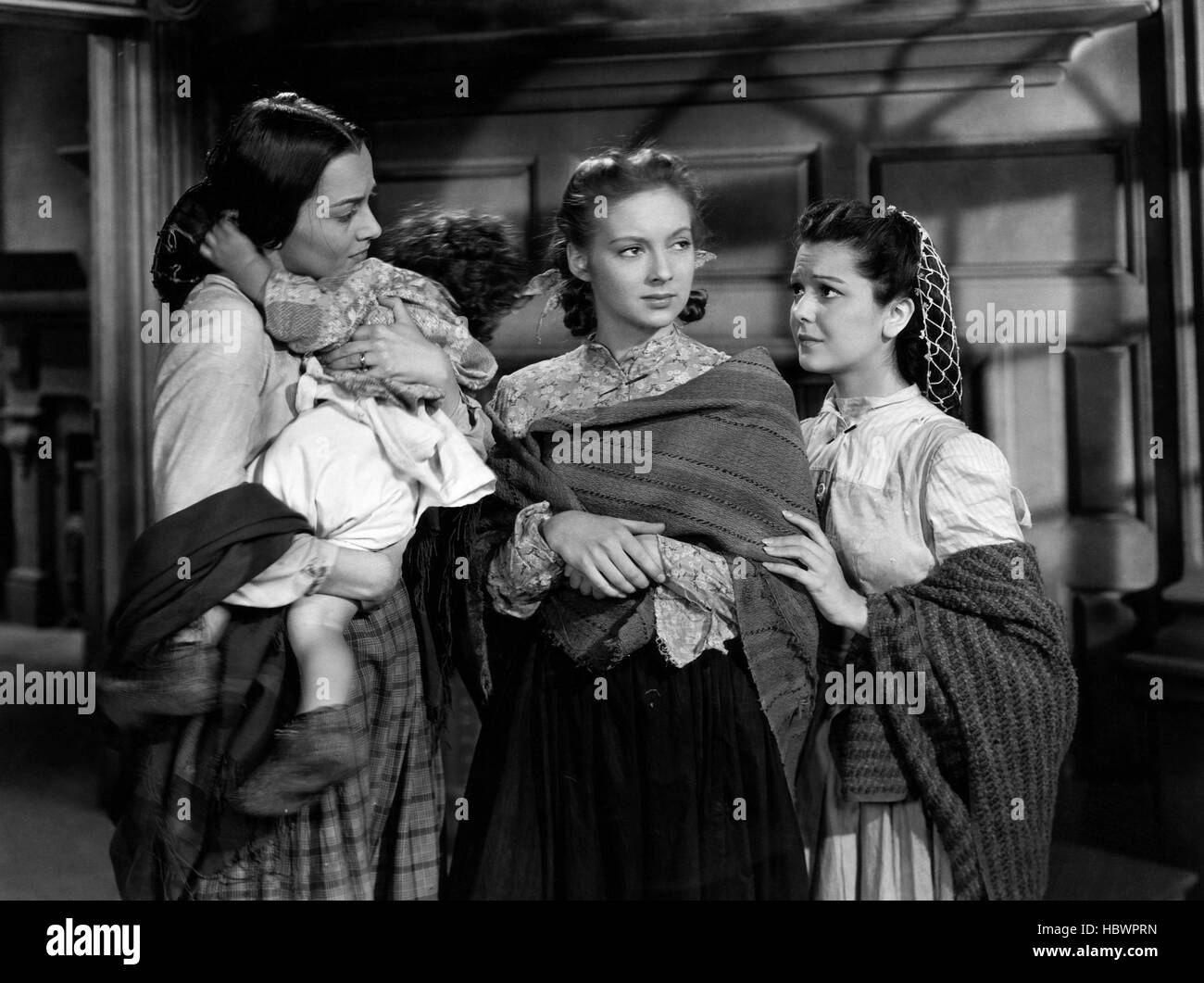 GONE WITH THE WIND, Olivia De Havilland, Evelyn Keyes, Ann Rutherford ...