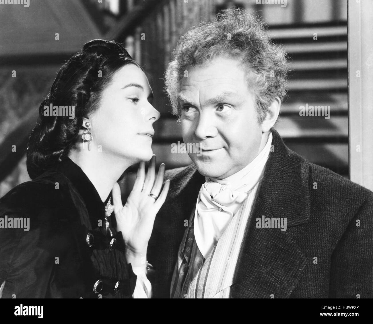 GONE WITH THE WIND, from left: Barbara O'Neil, Thomas Mitchell, 1939 Stock Photo - Alamy