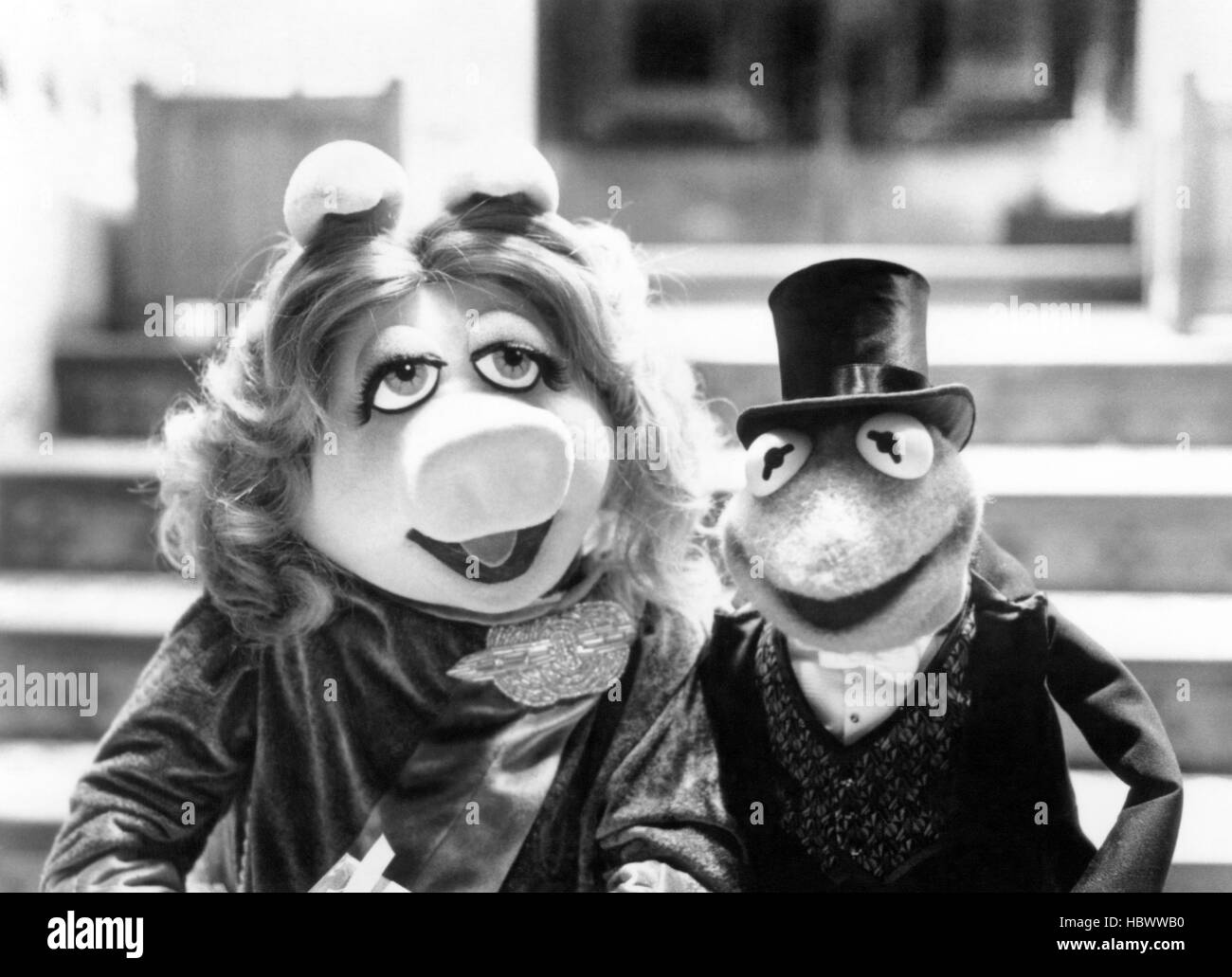 THE GREAT MUPPET CAPER, from left: Miss Piggy, Kermit the Frog, 1981 ...