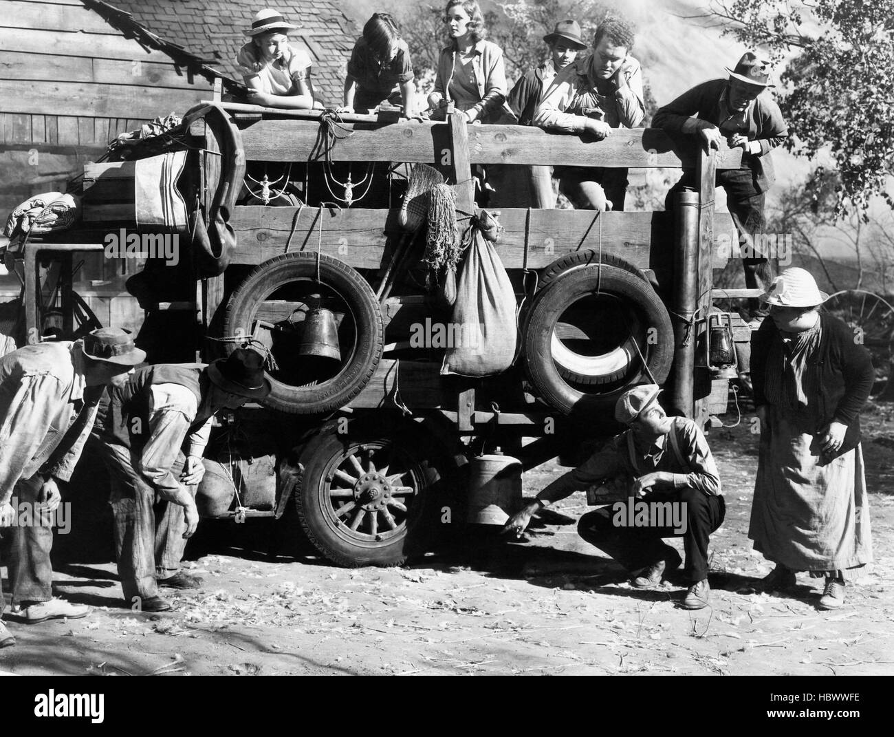THE GRAPES OF WRATH, front from left: John Carradine, Russell Simpson ...