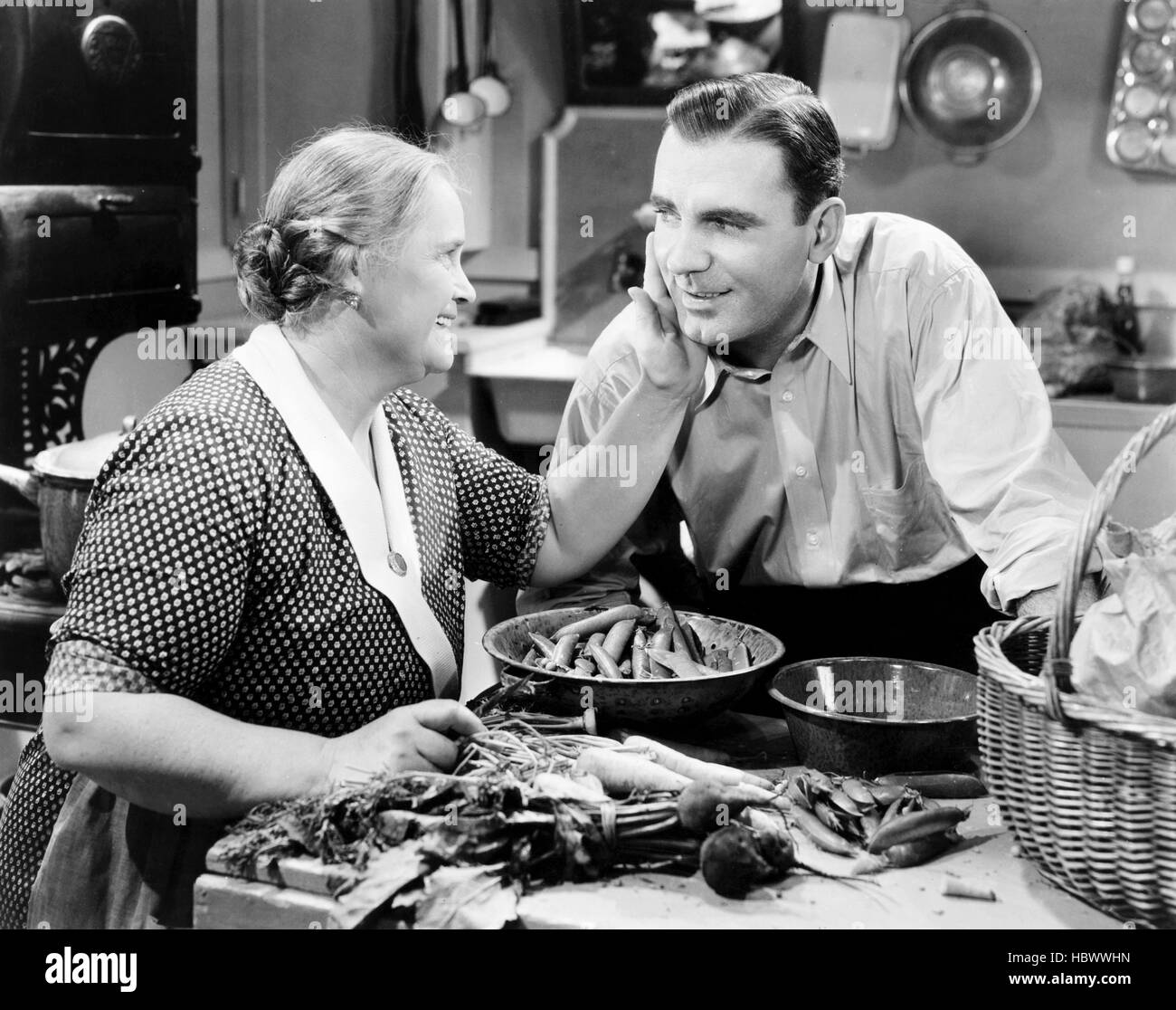 THE GREAT O'MALLEY, from left, Mary Gordon, Pat O'Brien, 1937 Stock ...