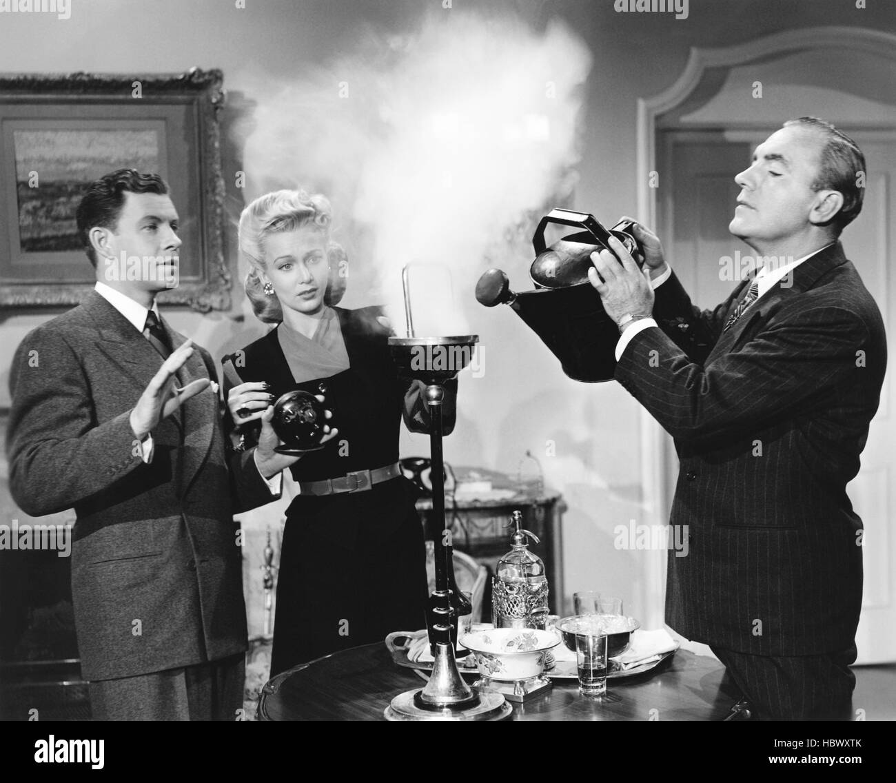 HAVING WONDERFUL CRIME, from left: George Murphy, Carole Landis, Pat O ...