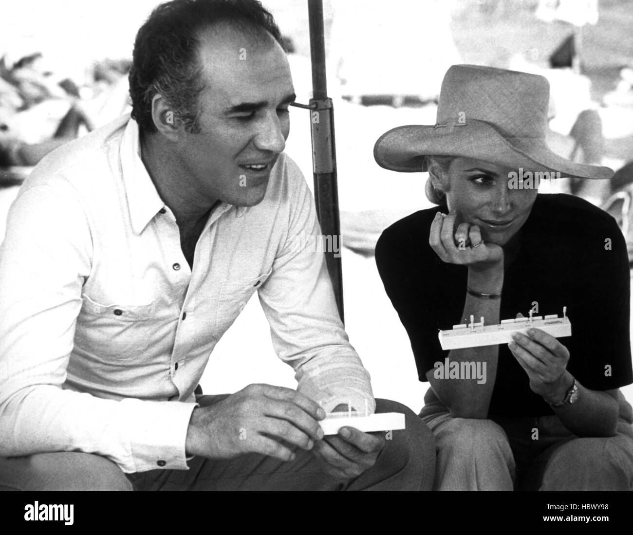 HEARTBEAT, (aka LA CHAMADE), Michel Piccoli, Catherine Deneuve on set ...