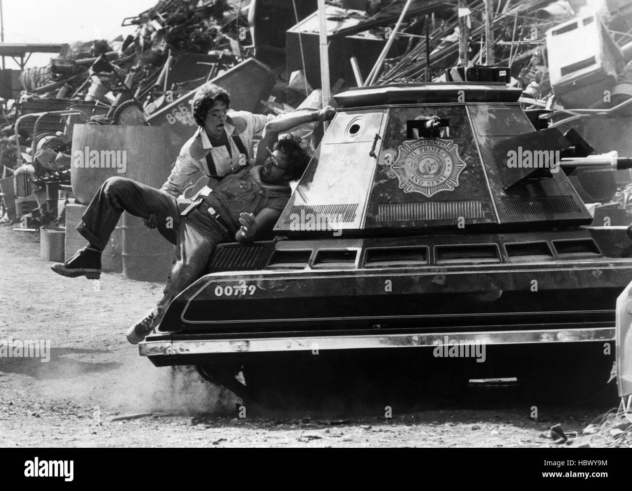 HEARTBEEPS, Melanie Mayron, Christopher Guest, CrimeBuster (voice: Ron ...