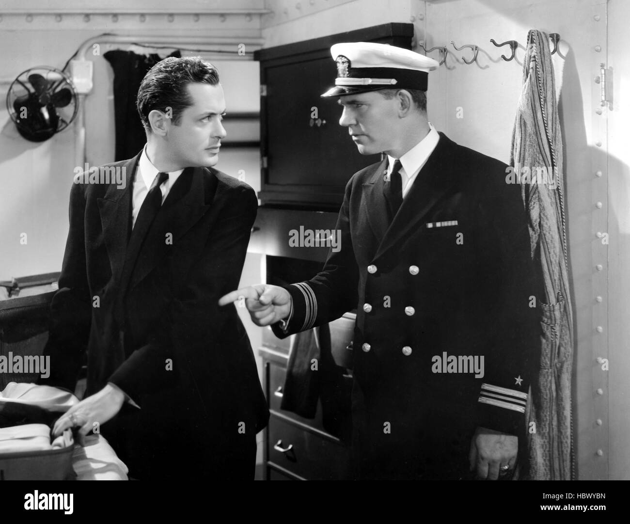 HELL BELOW, Robert Montgomery, Walter Huston, 1933 Stock Photo - Alamy