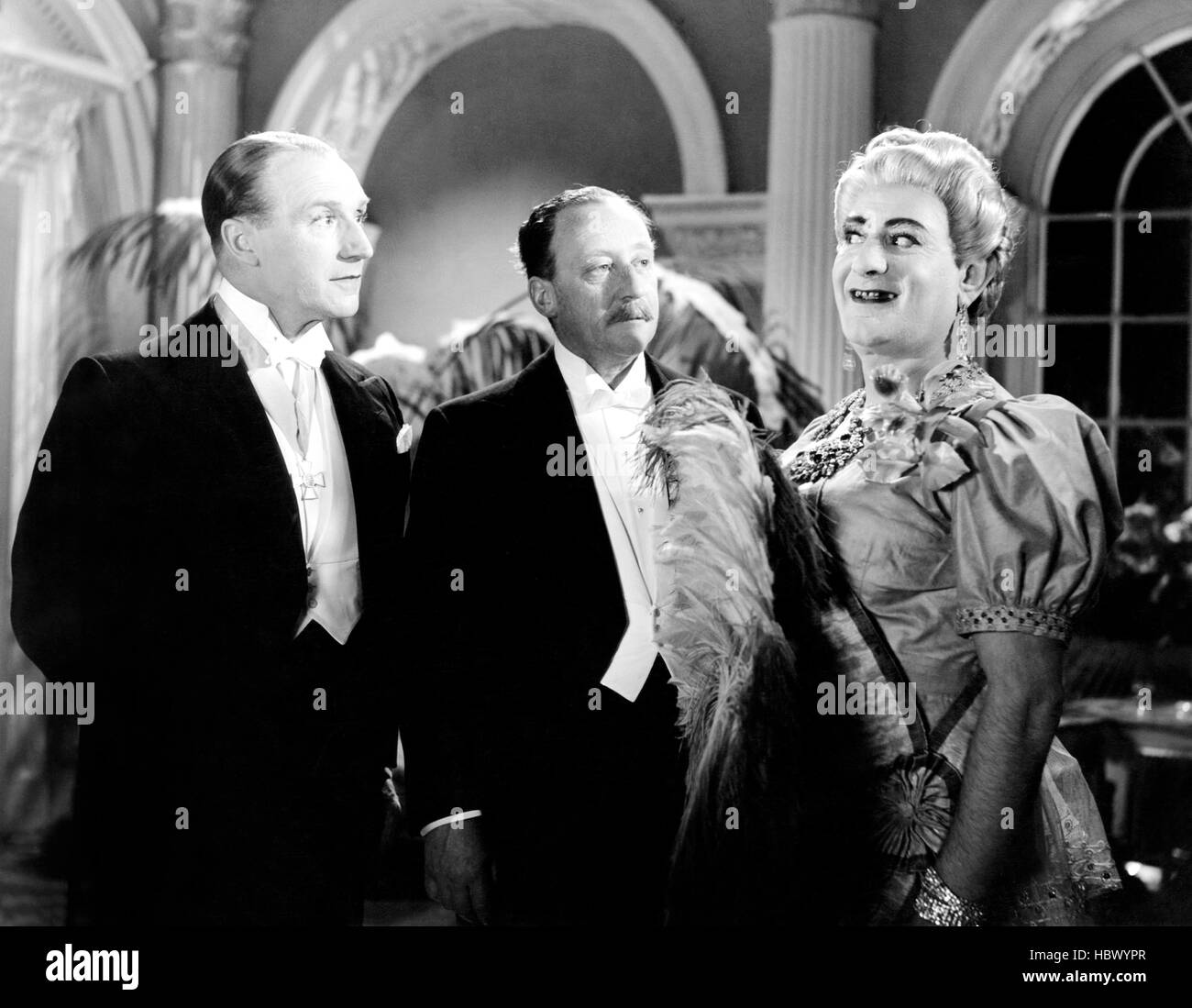 HERE COMES THE SUN, from left, Chesney Allen, Joss Ambler, Bud Flanagan ...