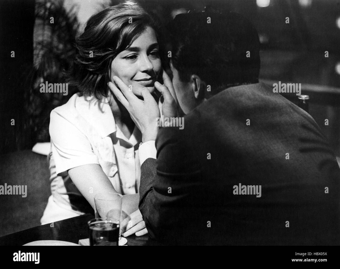 HIROSHIMA MON AMOUR, Emmanuelle Riva, Eiji Okada, 1959 Stock Photo - Alamy