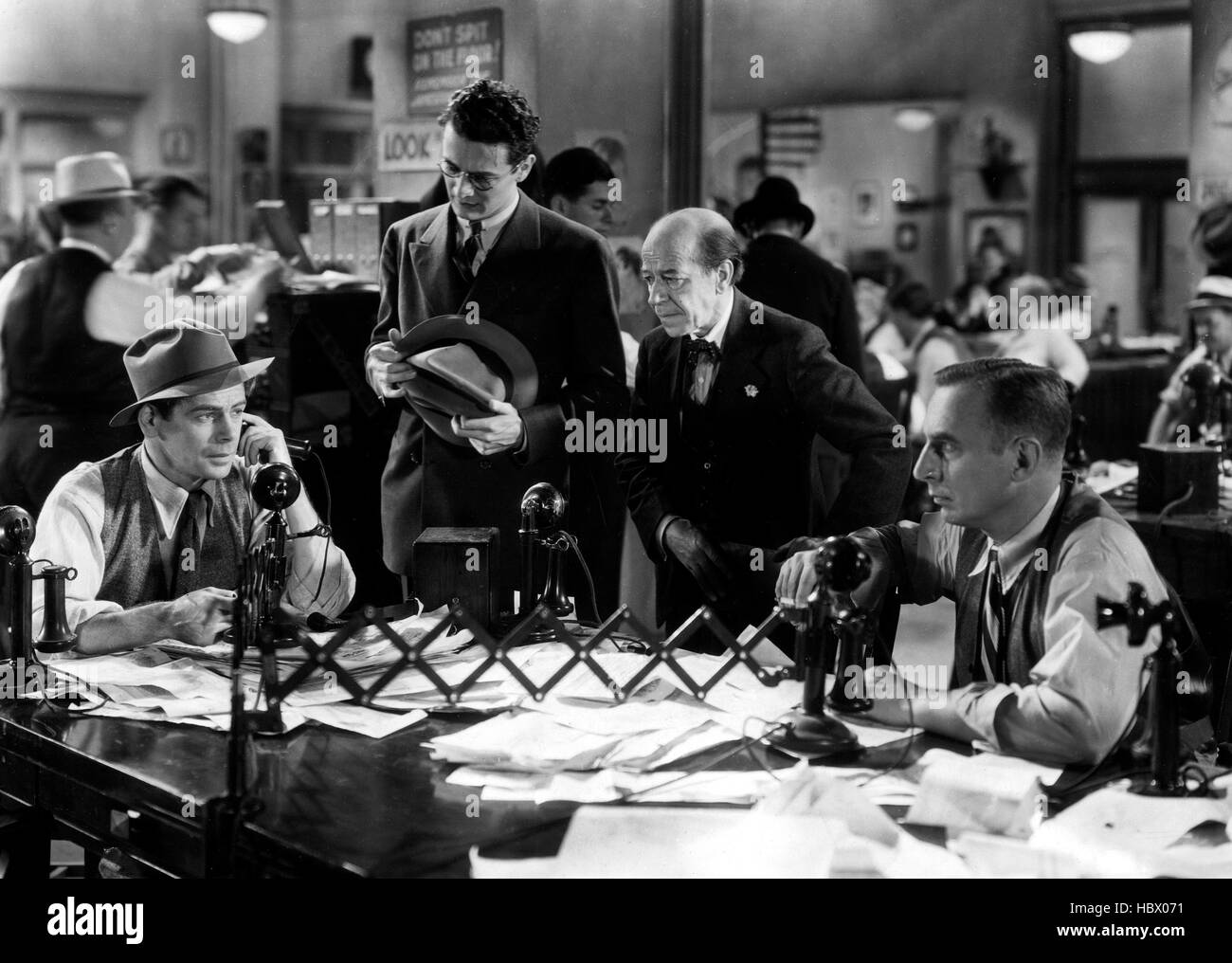 HI, NELLIE!, Paul Muni, Paul Kaye, Donald Meek, Douglass Dumbrille ...