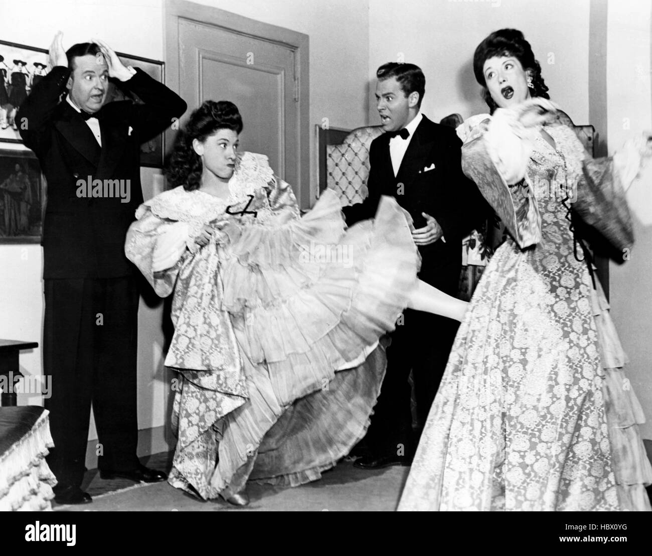 HIT THE HAY, from left, Grady Sutton, Judy Canova, Ross Hunter, Doris ...