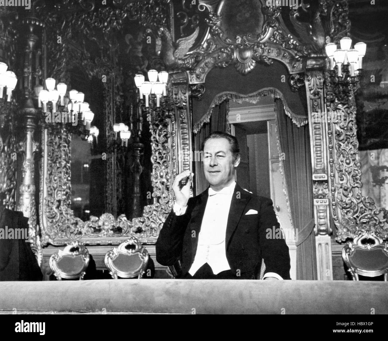 THE HONEY POT, Rex Harrison, 1967 Stock Photo - Alamy