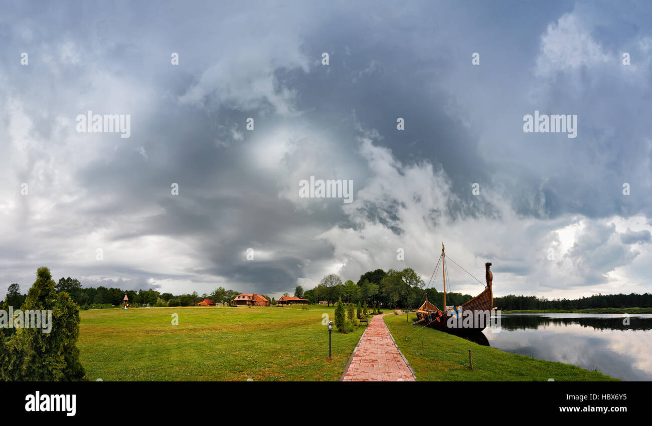 Summer storm landscape. Dramatic cloudy sky. Hurricane and rain in ...