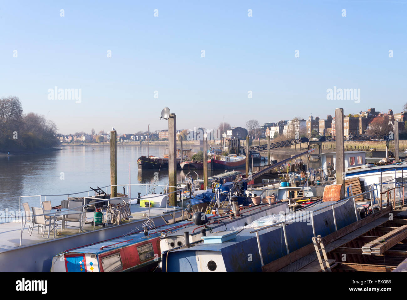 Hammersmith london parents hi-res stock photography and images - Alamy