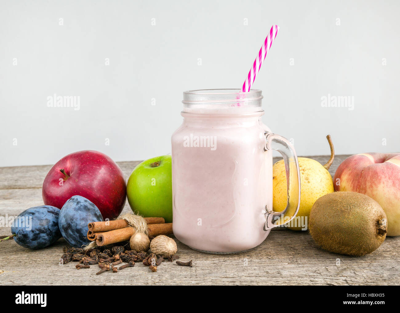 smoothies, healthy eating Stock Photo - Alamy