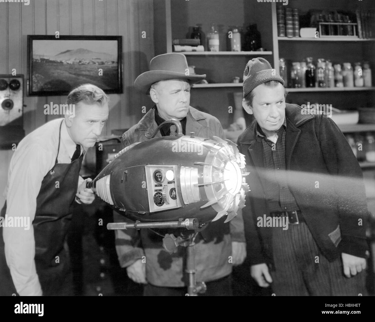 THE GREAT ALASKAN MYSTERY, from left: Ralph Morgan, Joseph Crehan ...