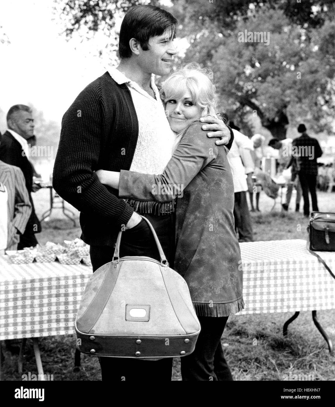 THE GREAT BANK ROBBERY, Clint Walker, Kim Novak, on location, Sonora ...