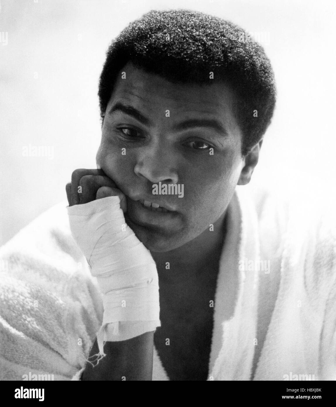 THE GREATEST, Muhammad Ali, 1977 Stock Photo - Alamy