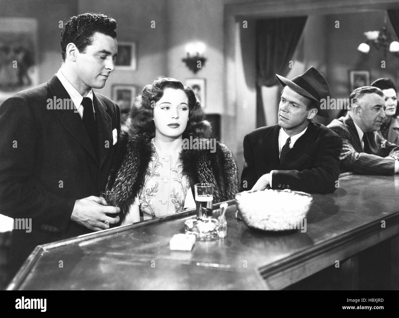 THE GREAT FLAMARION, from left: Steve Barclay, Mary Beth Hughes, Dan ...
