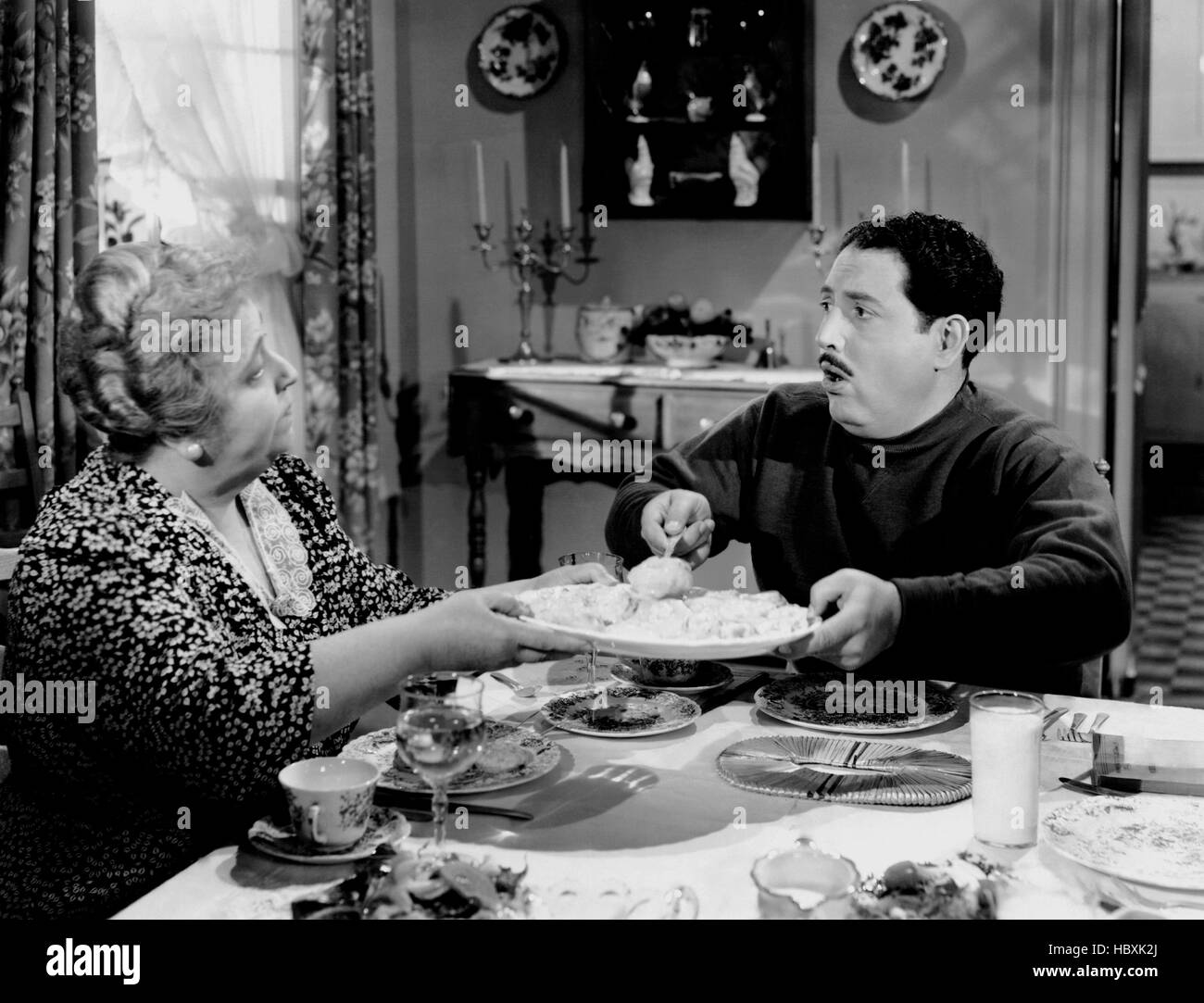 THE GREAT GILDERSLEEVE, Jane Darwell, Harold Peary, 1942 Stock Photo ...