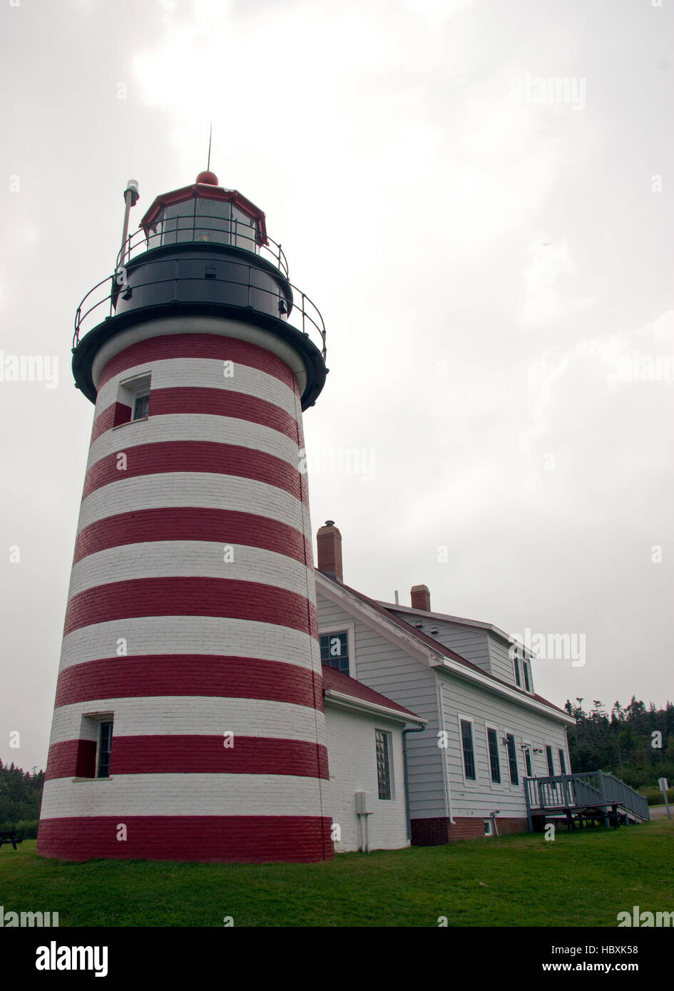Red roofed lighthouse hi-res stock photography and images - Alamy