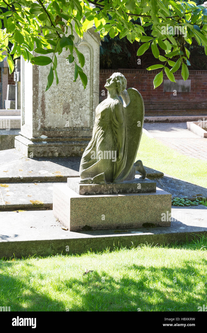 Angel headstone in churchyard, St Mary's Church, Church Approach ...