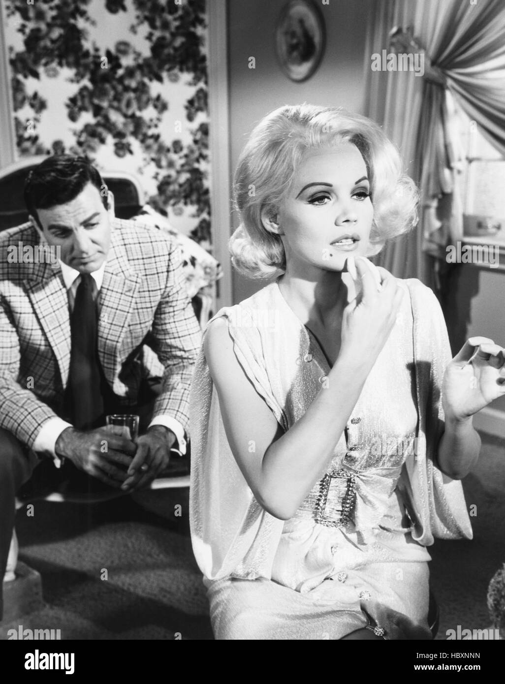 HARLOW, from left: Mike Connors, Carroll Baker as Jean Harlow, 1965 ... HARLOW, from left: Mike Connors, Carroll Baker as Jean Harlow, 1965 ...