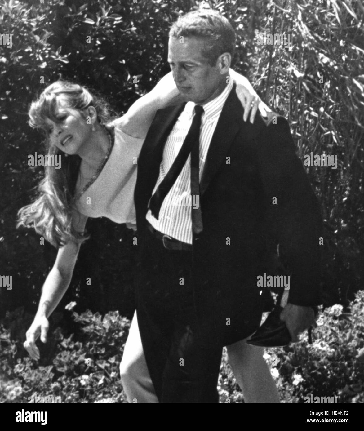 HARPER, Julie Harris, Paul Newman, 1966 Stock Photo - Alamy