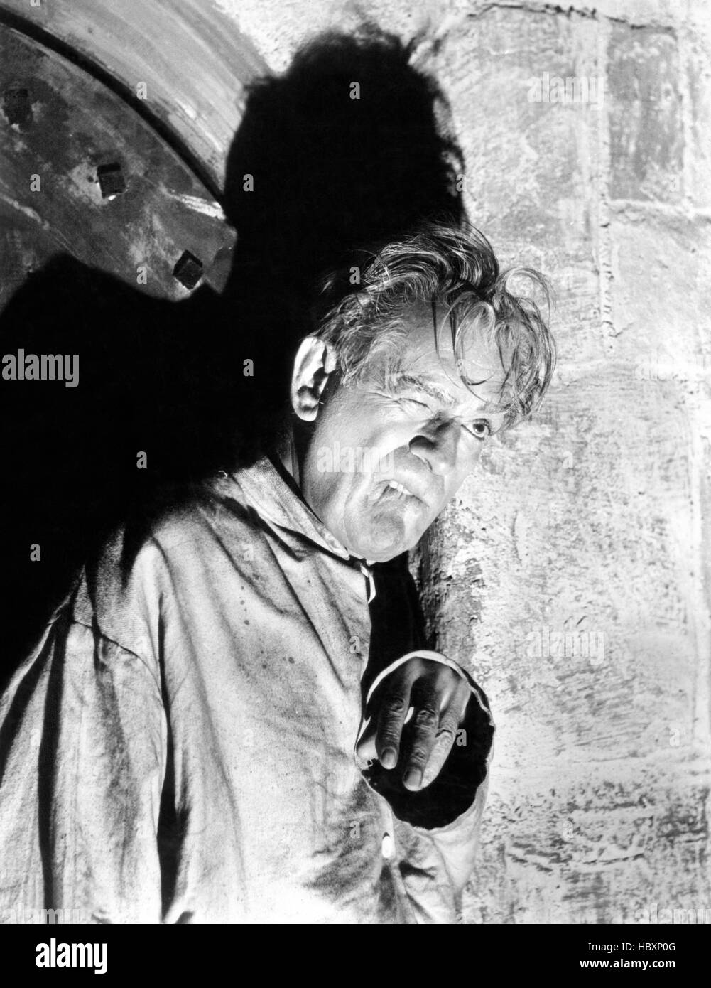 THE HAUNTED STRANGLER, (aka GRIP OF THE STRANGLER), Boris Karloff, 1958 ...