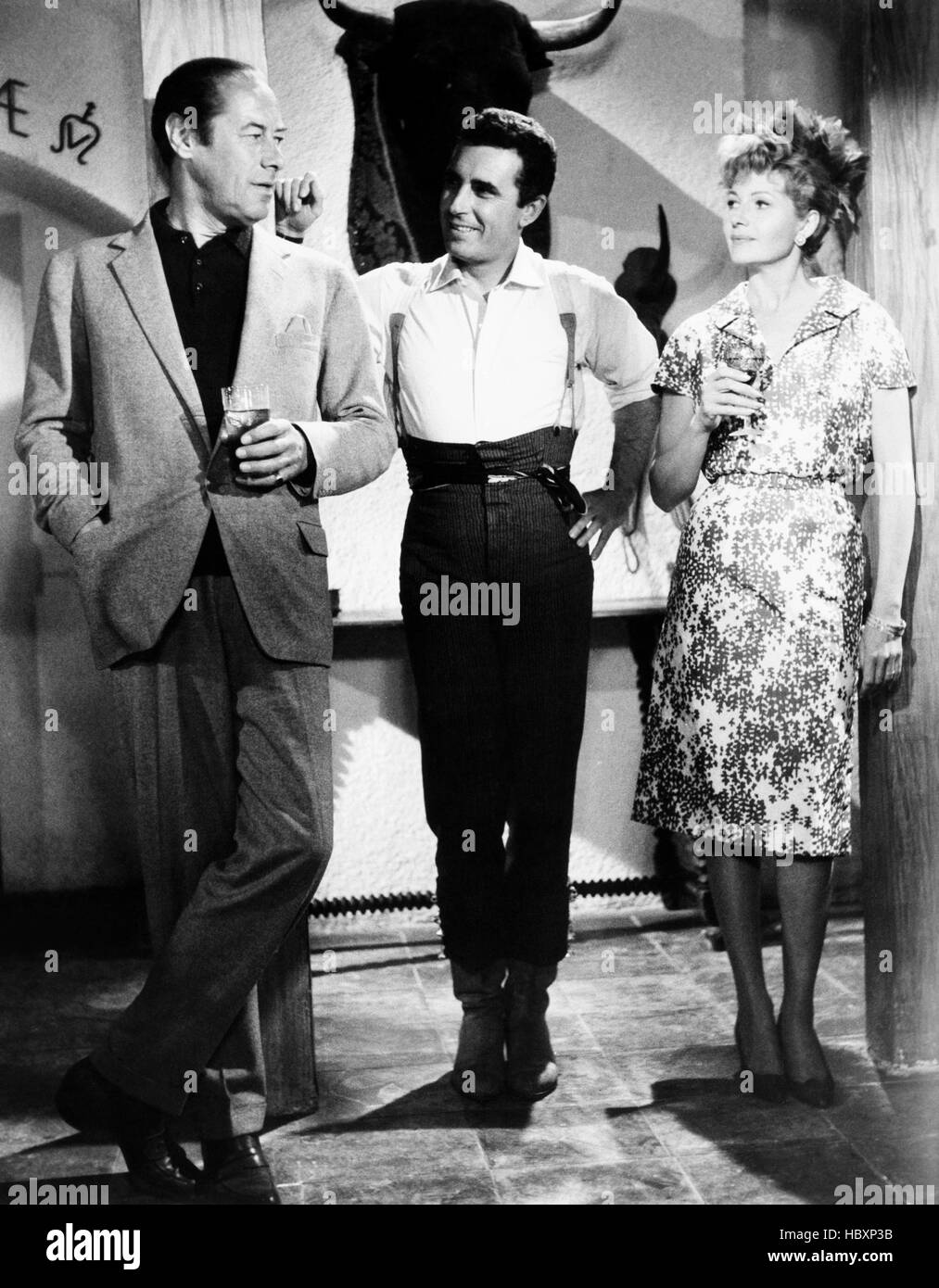 THE HAPPY THIEVES, from left, Rex Harrison, Virgilio Teixeira, Rita ...
