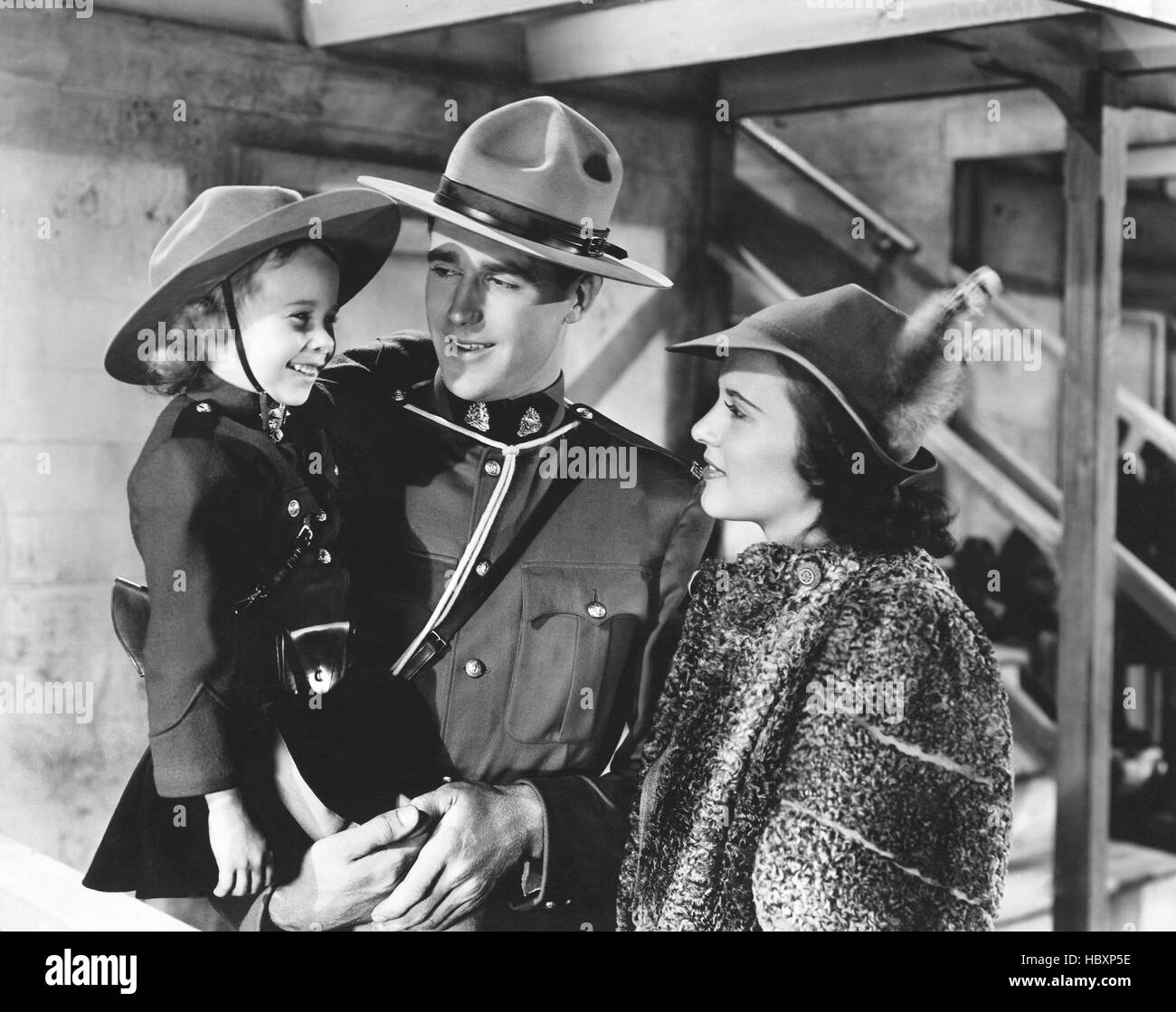 HEART OF THE NORTH, from left: Janet Chapman, Patric Knowles, Gale Page ...