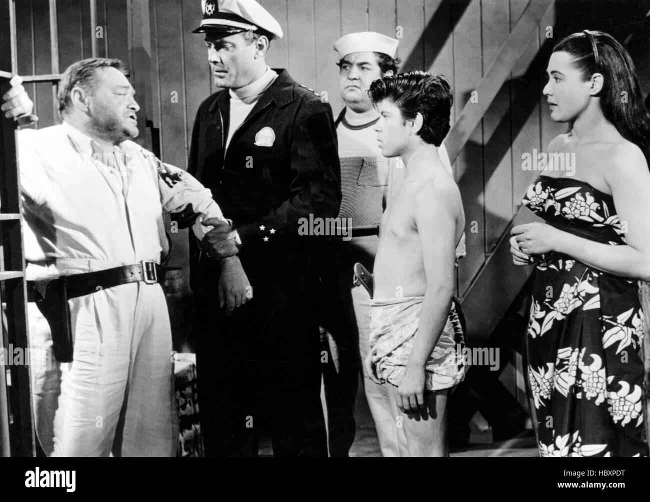 HELL SHIP MUTINY, second from left: Jon Hall, far right: Roberta Haynes ...