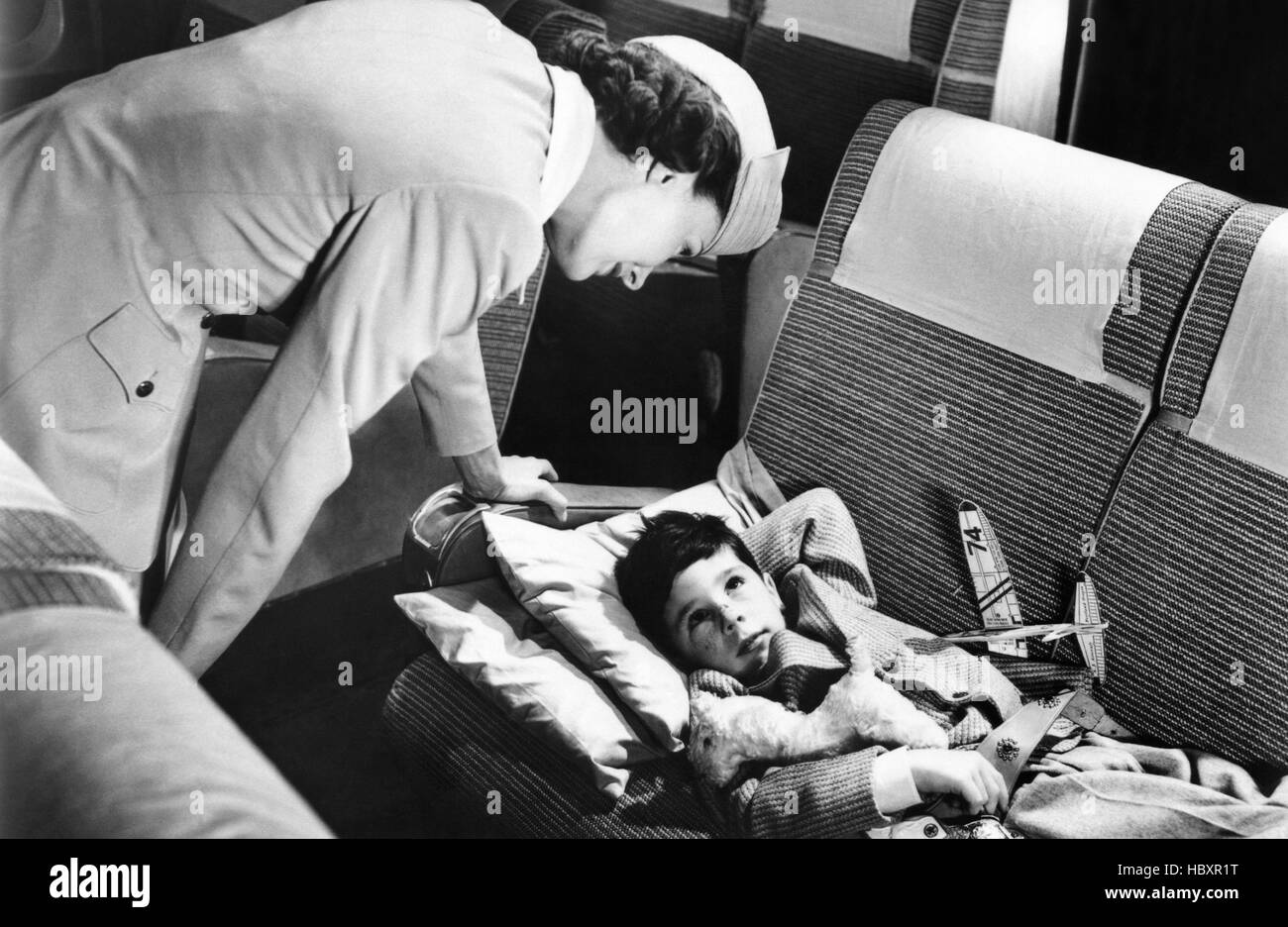 THE HIGH AND THE MIGHTY, from left: Doe Avedon, Michael Wellman, 1954 ...