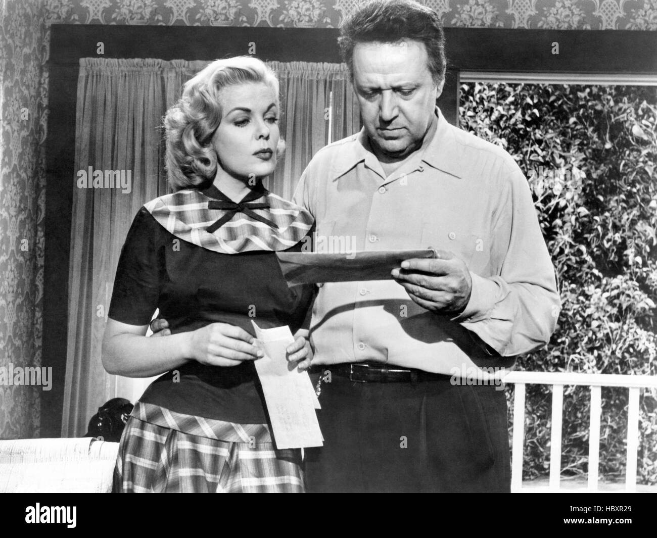 HIT AND RUN, from left: Cleo Moore, Hugo Haas, 1957 Stock Photo - Alamy