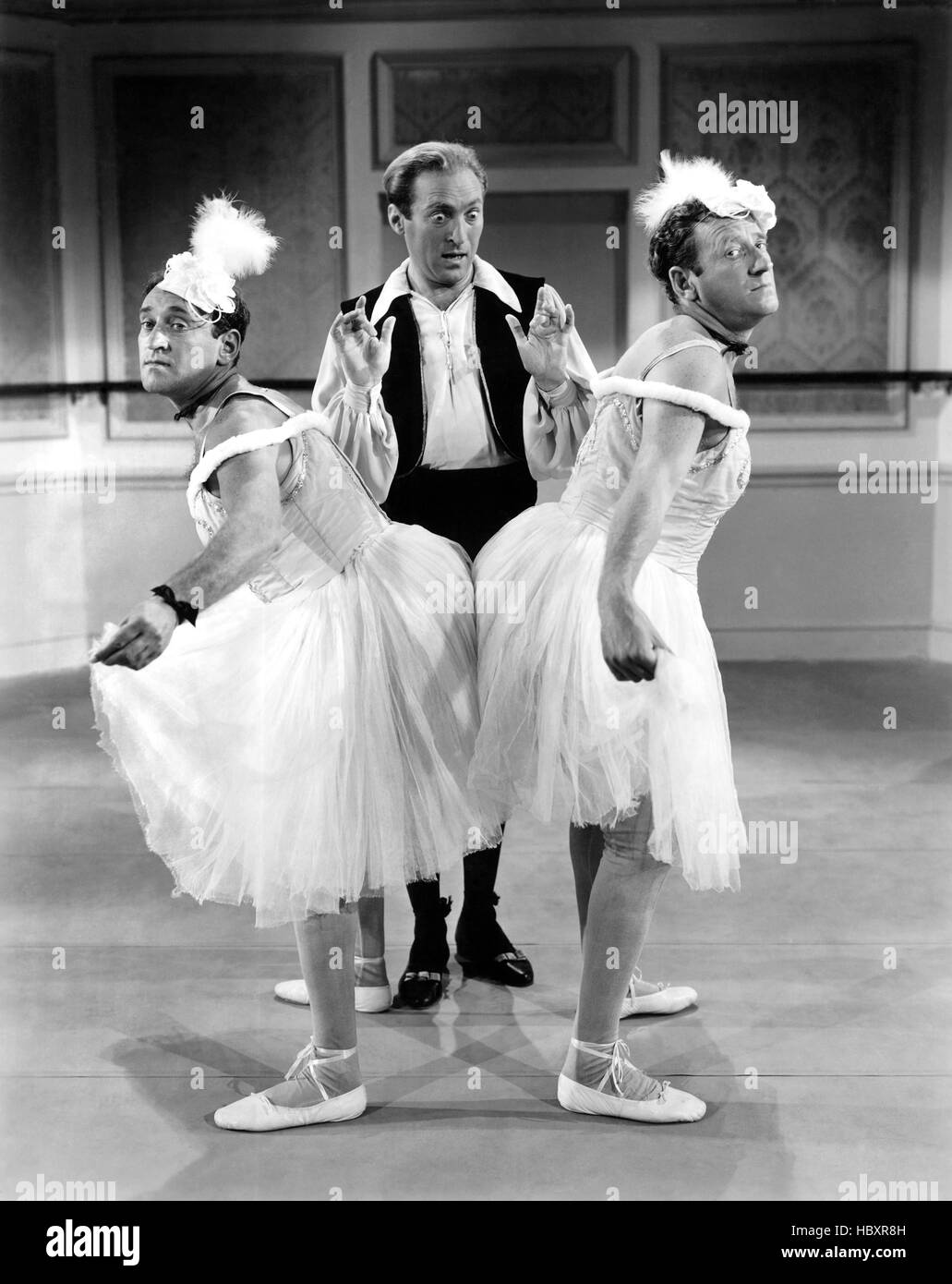 HI'YA CHUM, Al Ritz, Jimmy Ritz, Harry Ritz, 1943 Stock Photo - Alamy