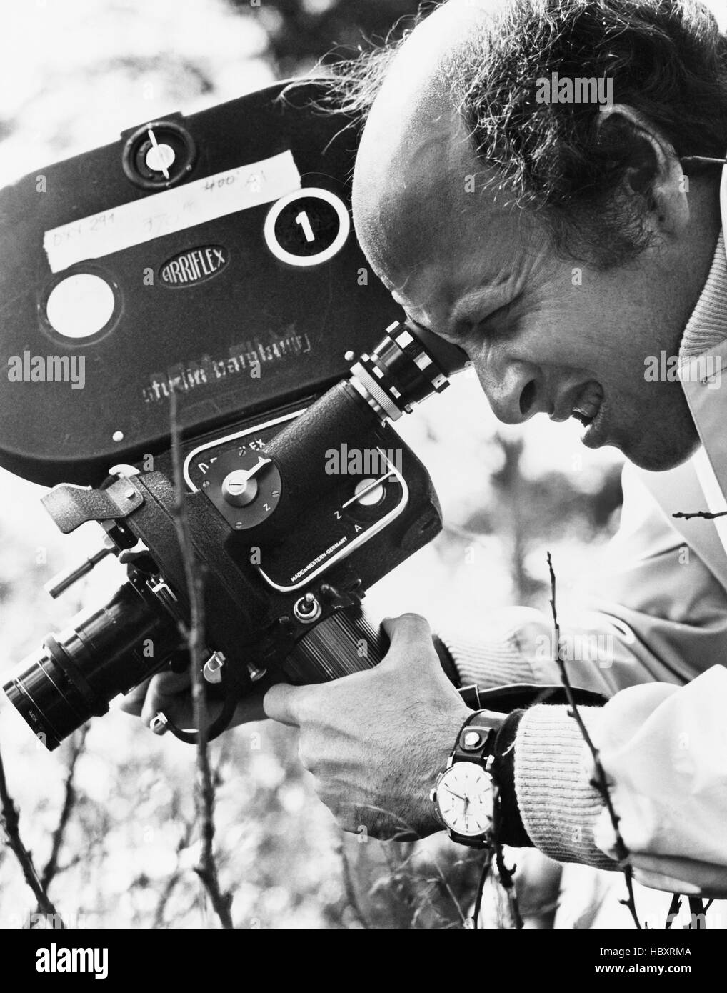 HOW I WON THE WAR, director Richard Lester on set, 1967 Stock Photo - Alamy
