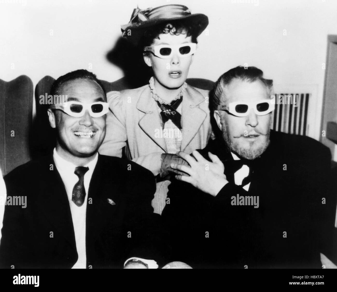 HOUSE OF WAX, from left, director Andre de Toth, Phyllis Kirk, Vincent ...