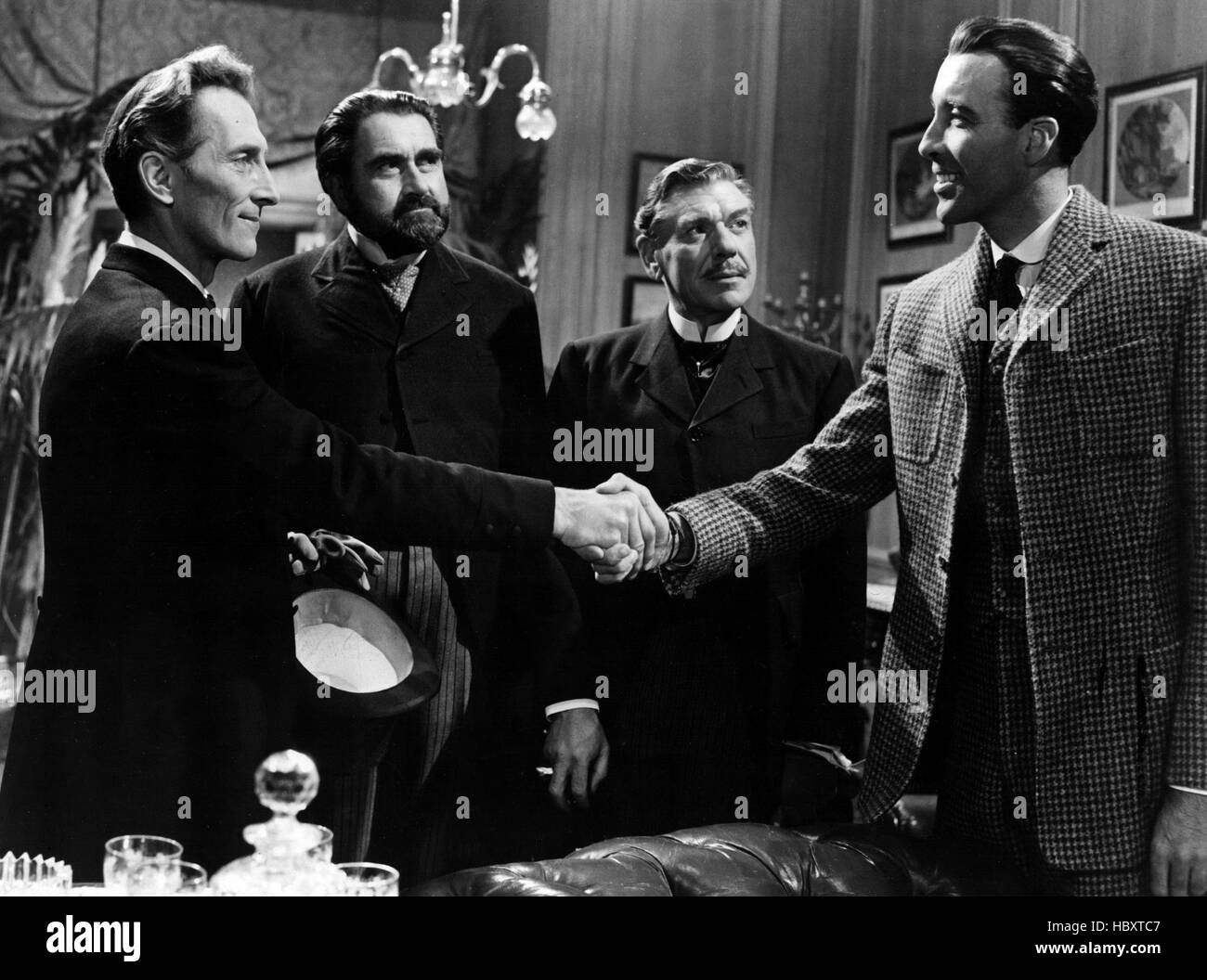 THE HOUND OF THE BASKERVILLES, Peter Cushing, Francis De Wolfe, Andre Morell, Christopher Lee ...