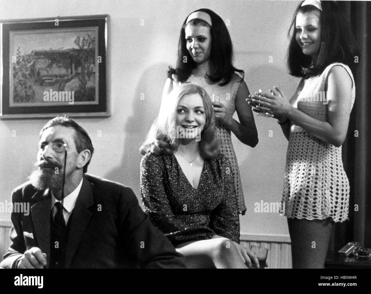 I AM A GROUPIE, (aka GROUPIE GIRL), Mary Collinson, Madeleine Collinson ...