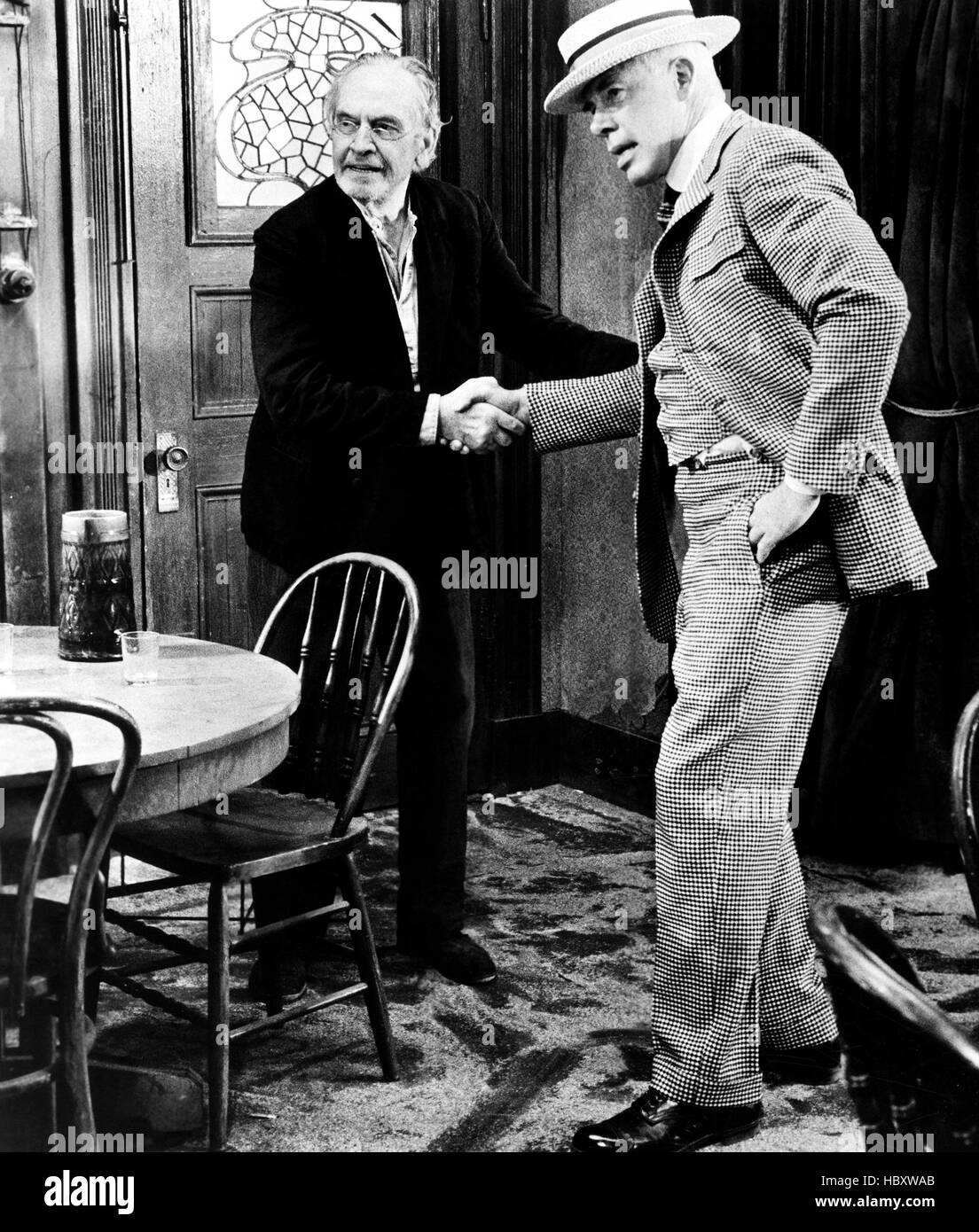 THE ICEMAN COMETH, from left, Fredric March, Lee Marvin, 1973 Stock ...
