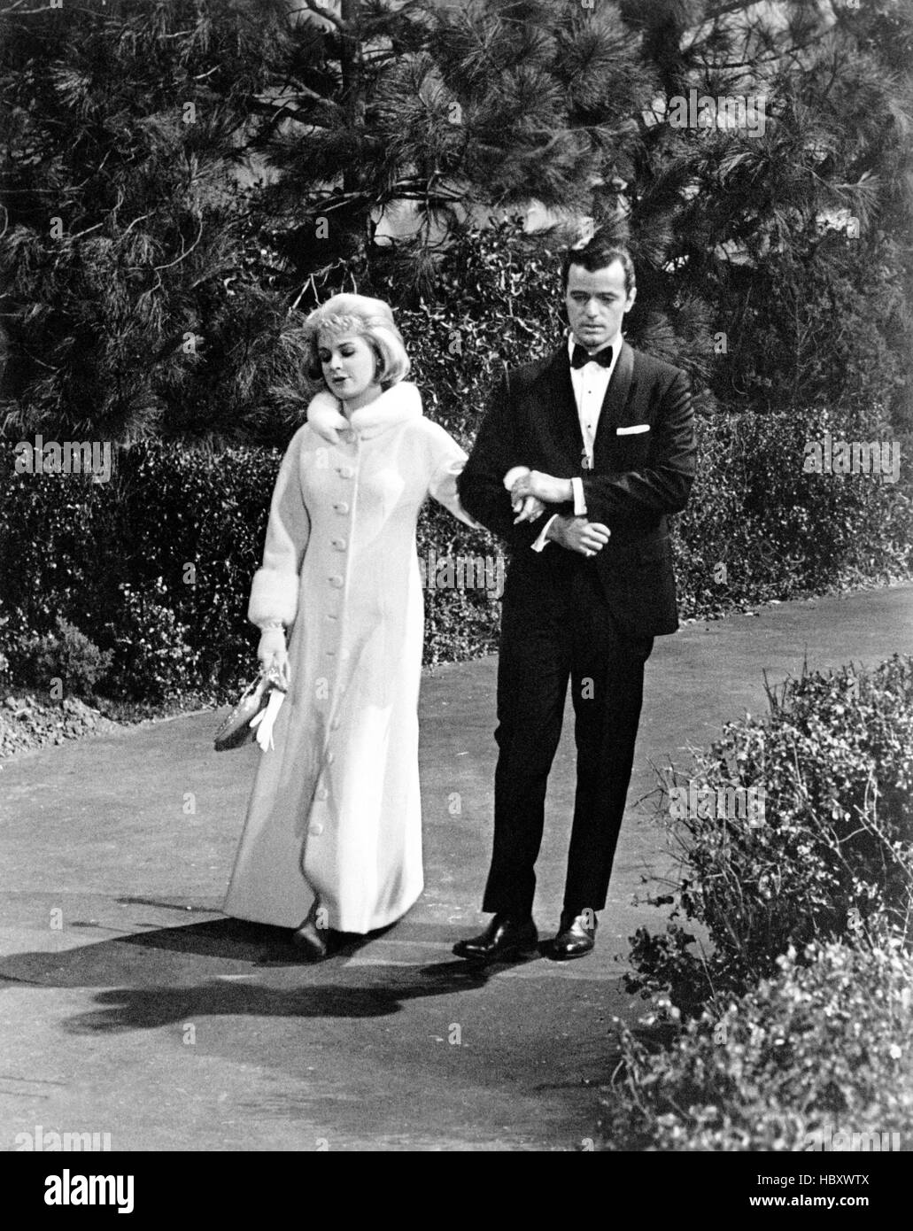 I'D RATHER BE RICH, from left, Sandra Dee, Robert Goulet, 1964 Stock ...