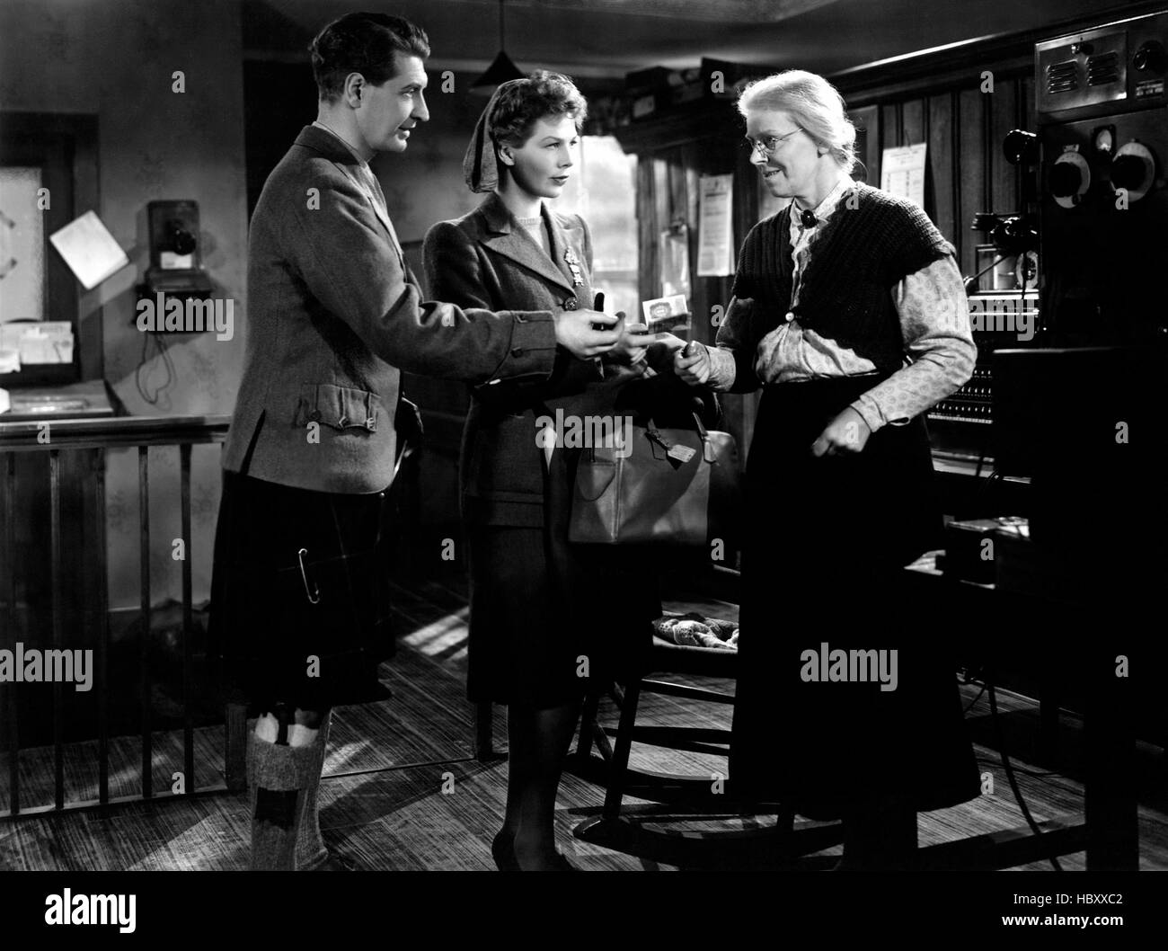 I KNOW WHERE I'M GOING, Roger Livesey, Wendy Hiller, Jean Cadell, 1945 ...