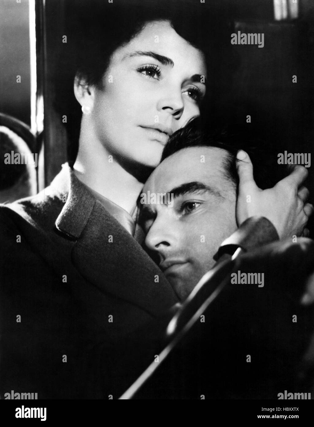 INDISCRETION OF AN AMERICAN WIFE, (aka STAZIONI TERMINI), Jennifer ...