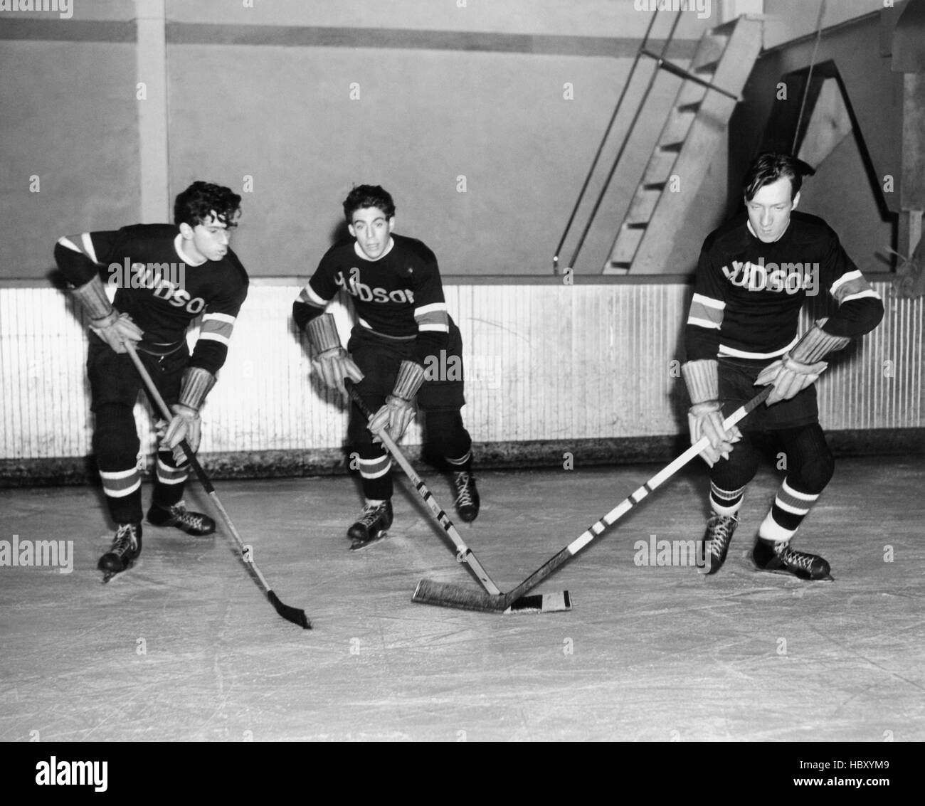 HELL'S KITCHEN, from left, Gabriel Dell, Billy Halop, Huntz Hall, 1939 ...