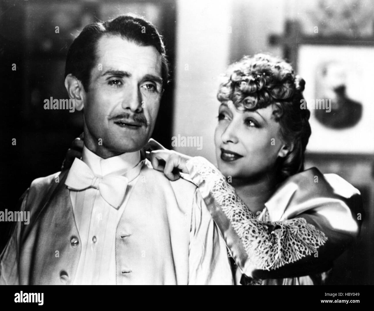 HEART OF A NATION, (aka UNTEL PERE ET FILS), Louis Jouvet, Suzy Prim ...