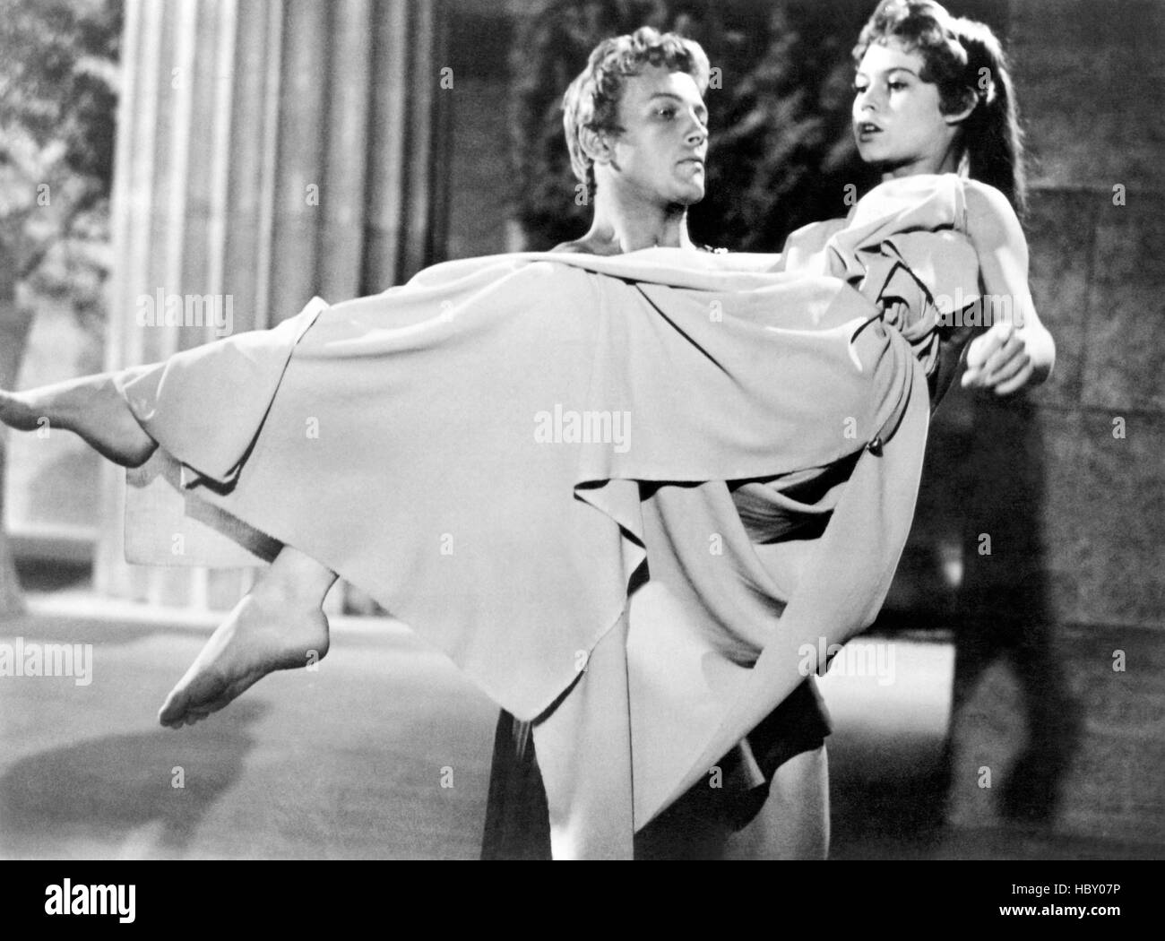 HELEN OF TROY, from left: Jacques Sernas, Brigitte Bardot, 1956 Stock ...