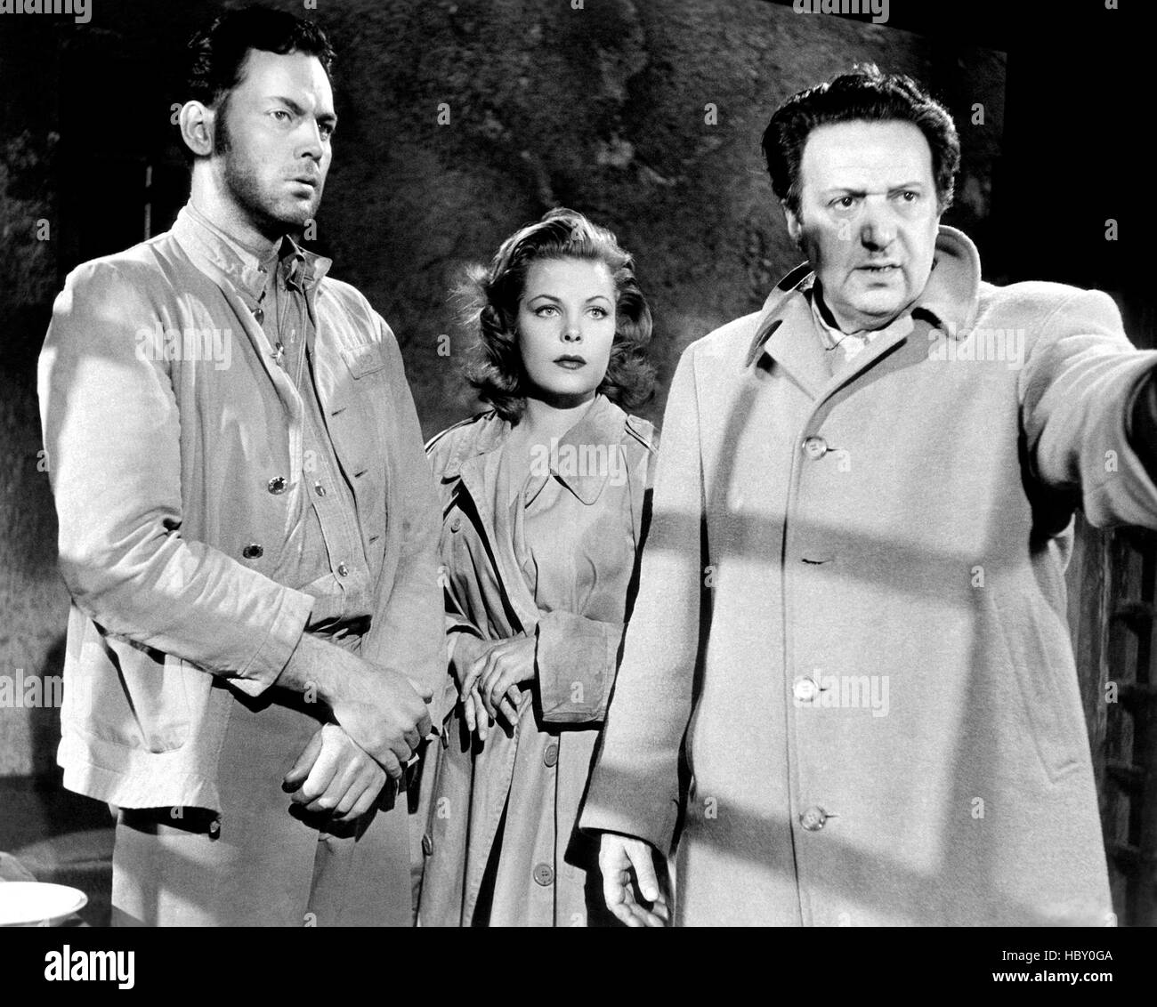 HOLD BACK TOMORROW, from left, John Agar, Cleo Moore, director ...