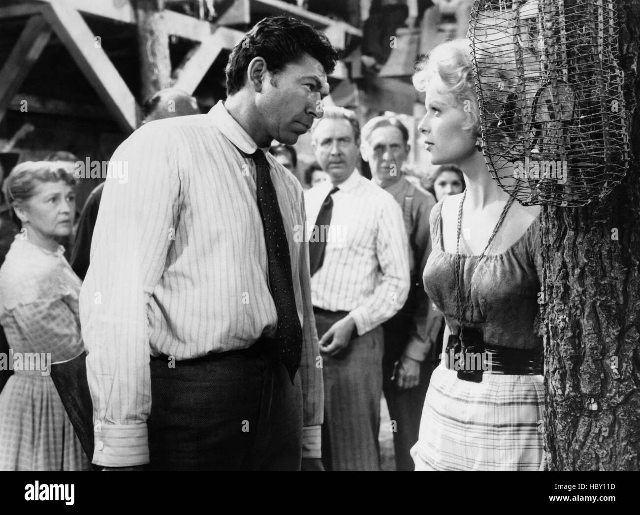 HOUND-DOG MAN, Claude Akins, Arthur O'Connell, (center left), Margo ...
