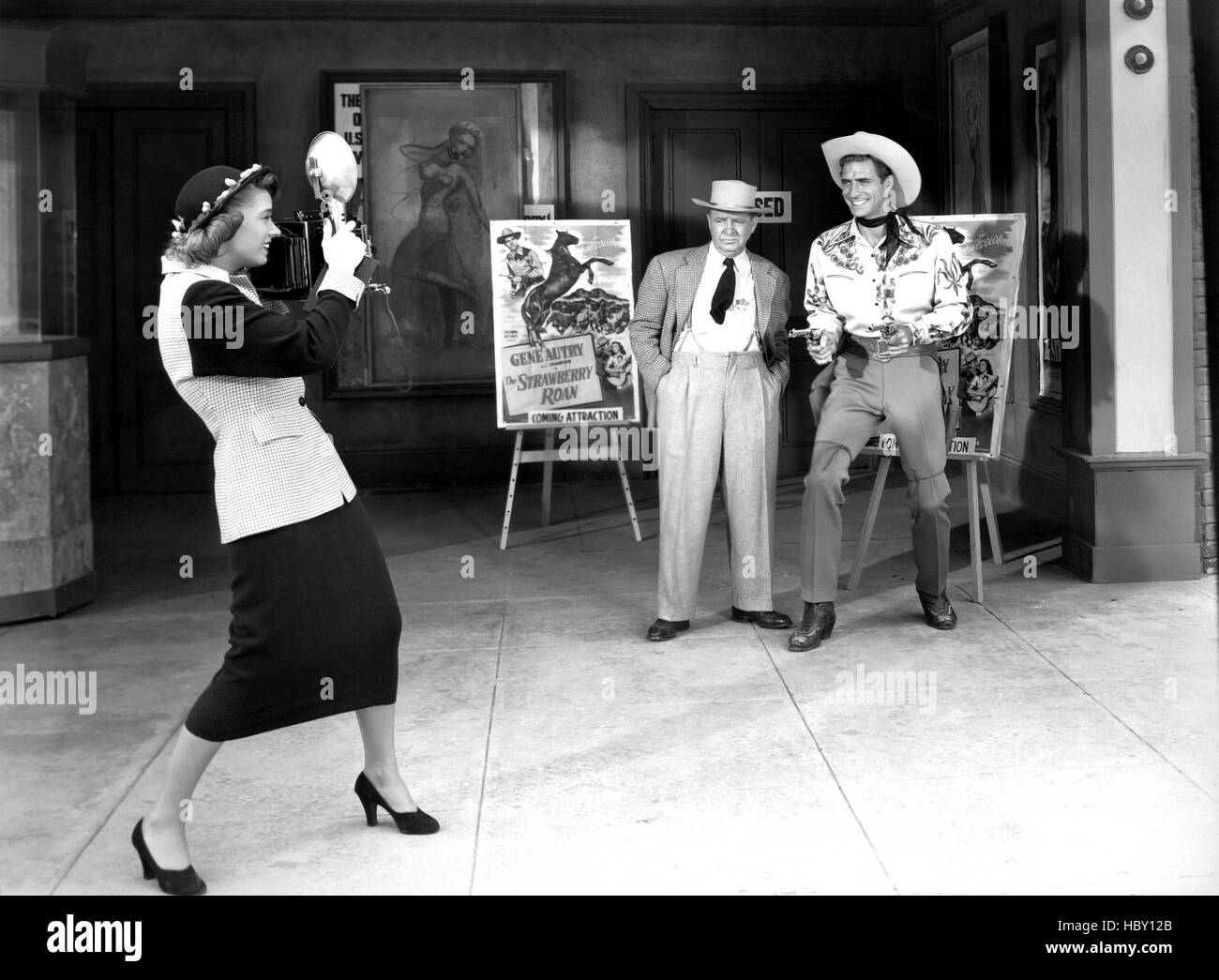 HOEDOWN, Jeff Donnell, Harry Harvey, Jock Mahoney, 1950 Stock Photo - Alamy