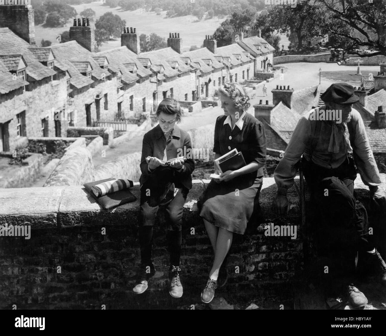 HOW GREEN WAS MY VALLEY, Roddy McDowall and his tutor, Katherine ...