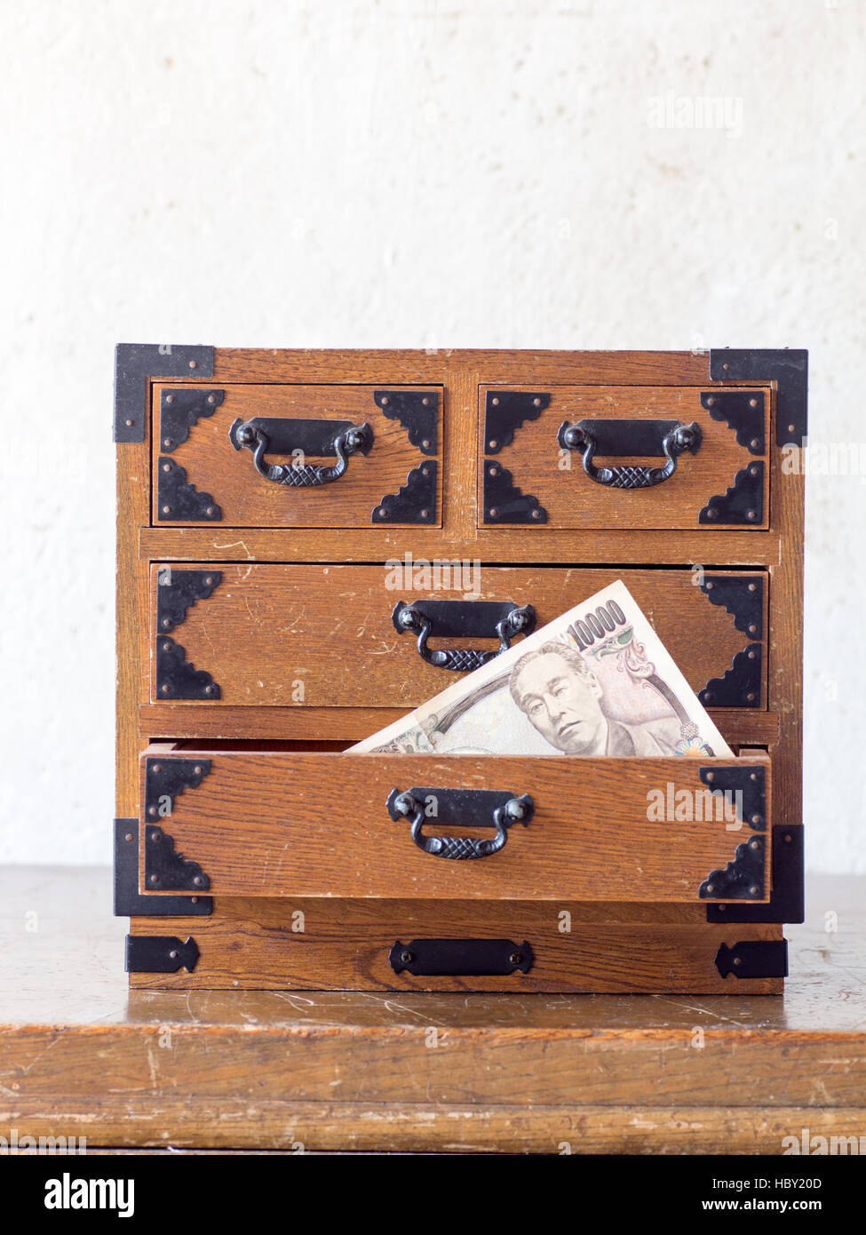 Hiding Japanese money in an antique miniature drawer called Tansu Yokin ...